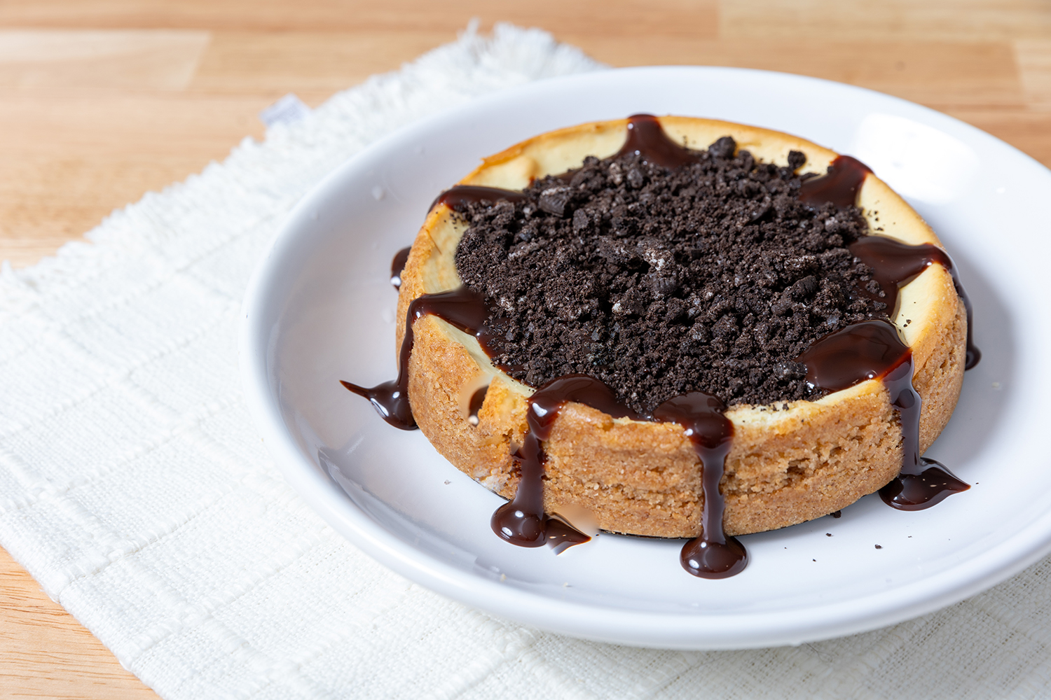 Cookie Crumble Cheesecake - Stokes Market