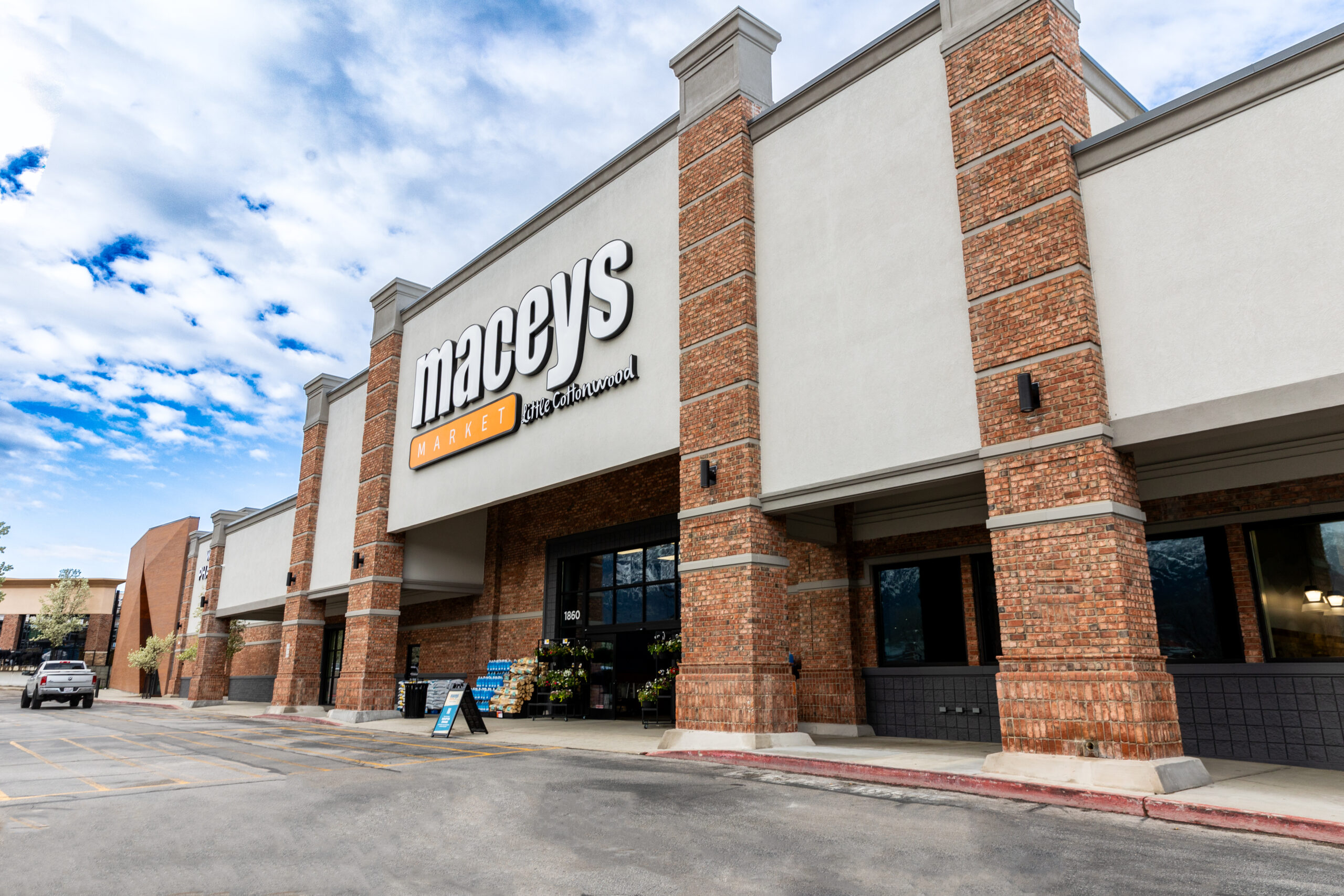 Macey's Market Little Cottonwood - Macey's